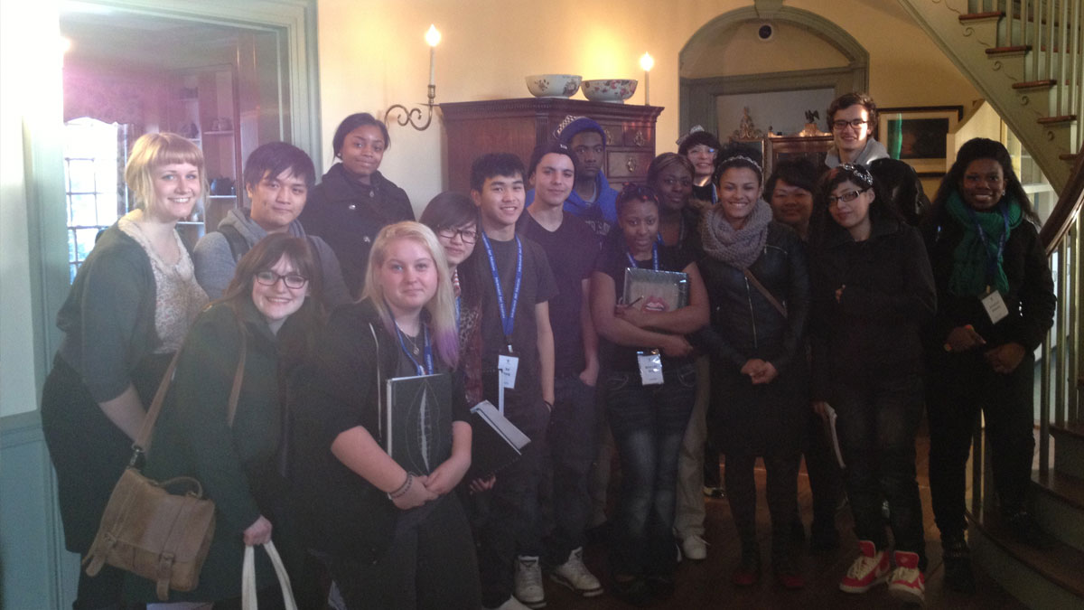 Satellite Teens Visit the Chipstone Foundation – Milwaukee Art Museum Blog